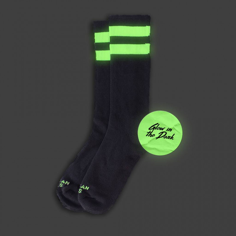 AMERICAN SOCKS Back in Black Mi-High Socks
